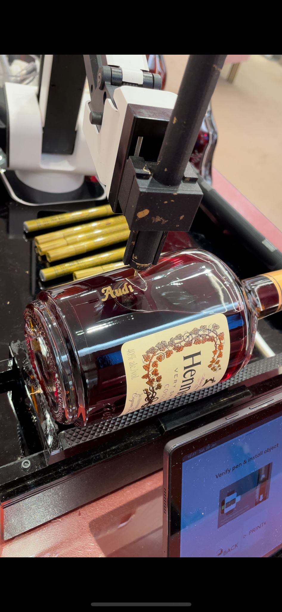 Toronto Calligrapher Engraver | Margaret Wong